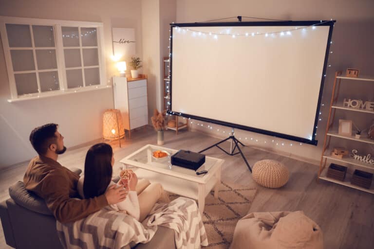10 Creative Ideas for Your Next Movie Date Night at Home